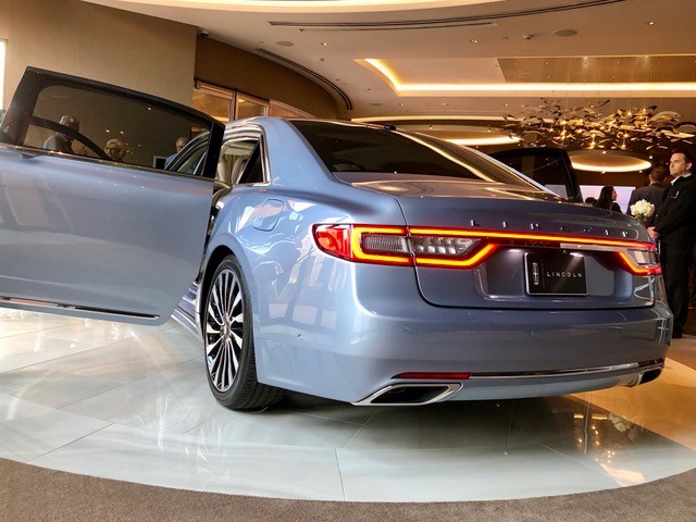 Rear View Exterior | Lincoln and Continental Owner's Club - Western Region