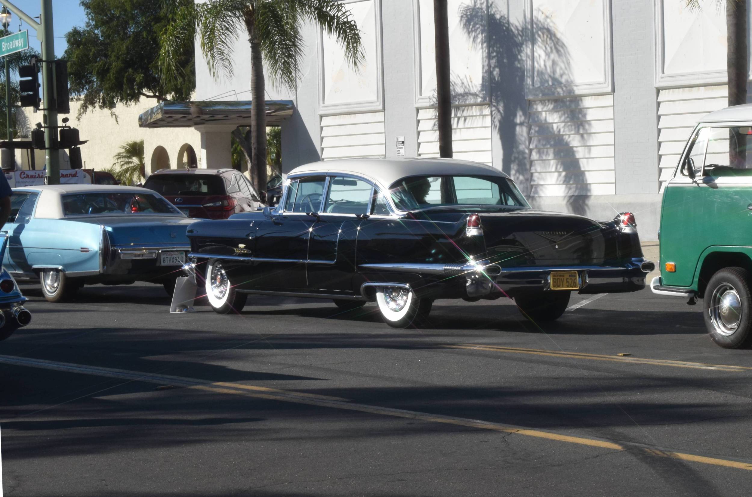 Cruzin Grand car meet 038 adj- | Lincoln and Continental Owner's Club ...