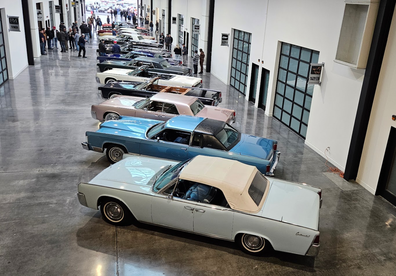 Lincoln display | Lincoln and Continental Owner's Club - Western Region