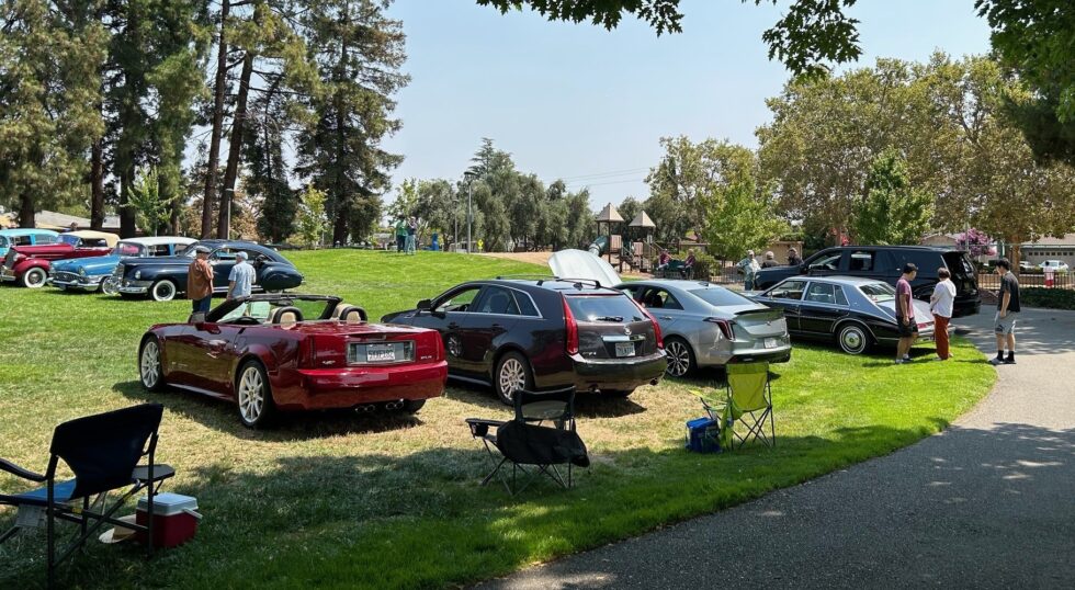 Spacious Portal Park, Cupertino, CA, Hosts Leisurely Frolich Car Meet ...