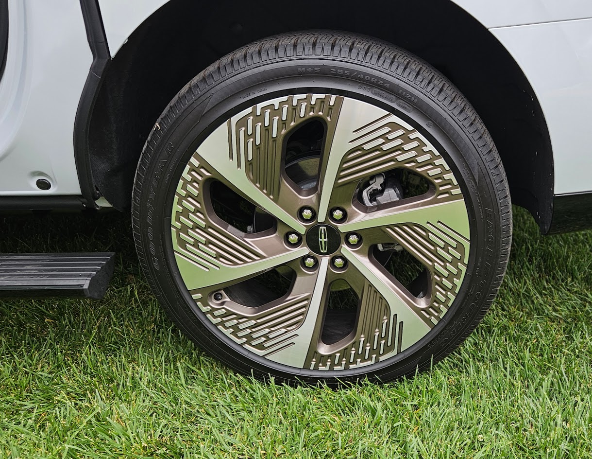 Nav wheel | Lincoln and Continental Owner's Club - Western Region