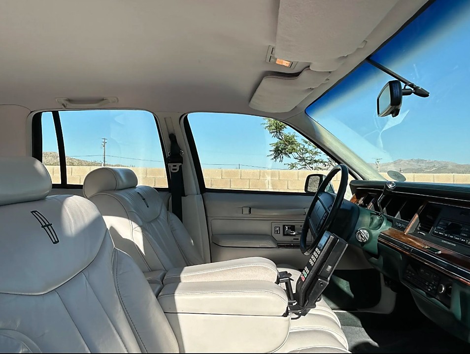 Rare 1994 Lincoln Town Car Jack Nicklaus Edition for Sale | Lincoln and ...